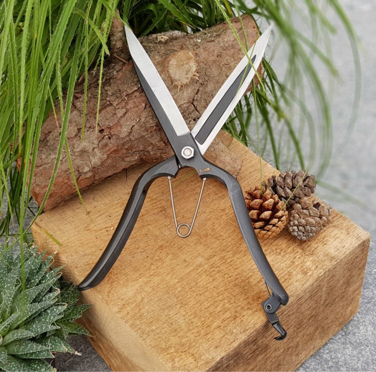 Japanese Garden Tools | Niwaki Tools | Architectural Plants