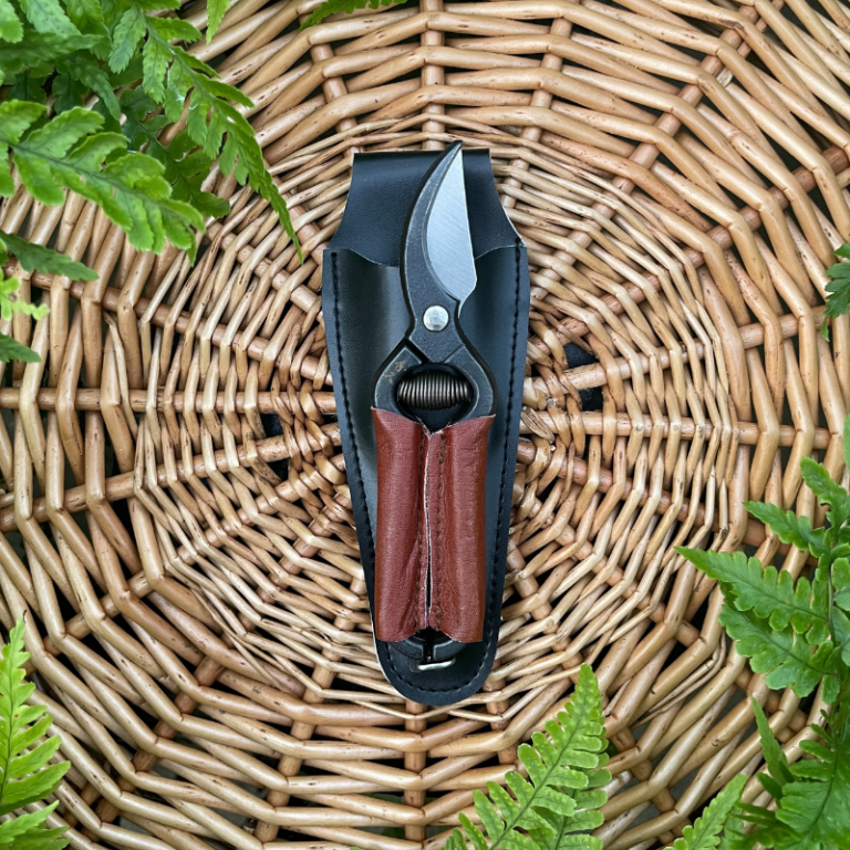 Buy Niwaki Mini Secateurs Japanese Pruners - Architectural Plants