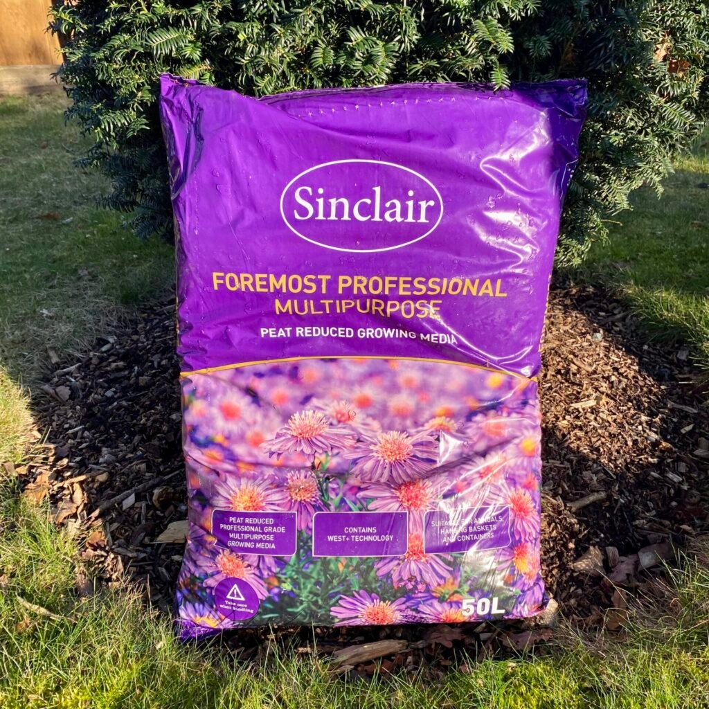 Buy Foremost Professional Multipurpose Compost - Architectural Plants